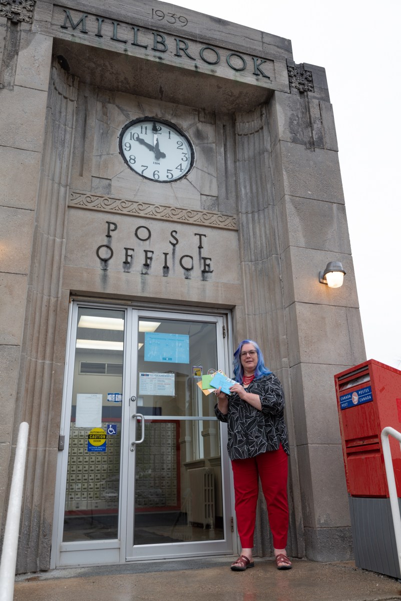 Please … keep those cards coming! – Postcards to the Front (Canada / Канада)